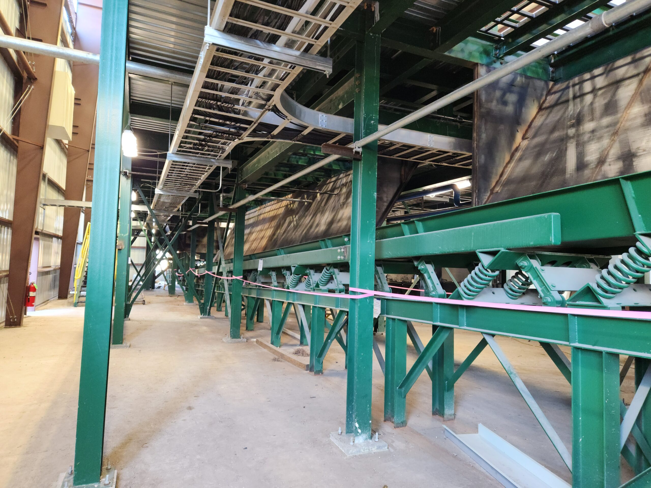 Sawmill Balanced Conveyors 20373-01-06 - Action Vibratory Equipment